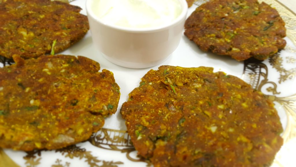Thalipeeth | Healthy breakfast dish - Vanita's Corner