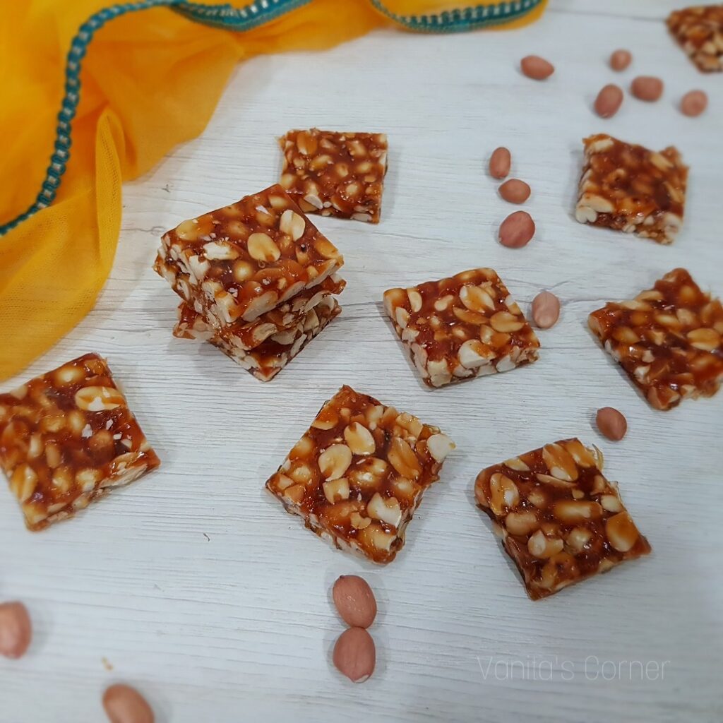 Peanut Chikkis | Shengdana Chikki | Makar Sankranti recipe - Vanita's ...