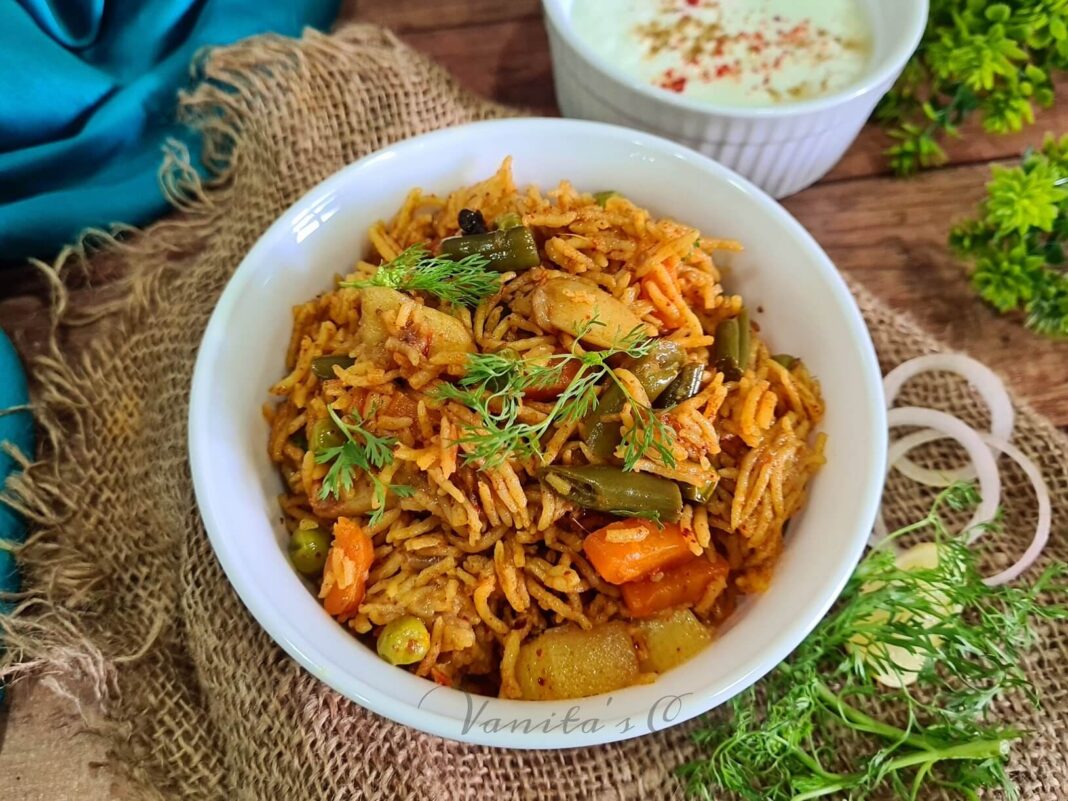Veg Pulao | Veg Pulao in Pressure Cooker - Vanita's Corner