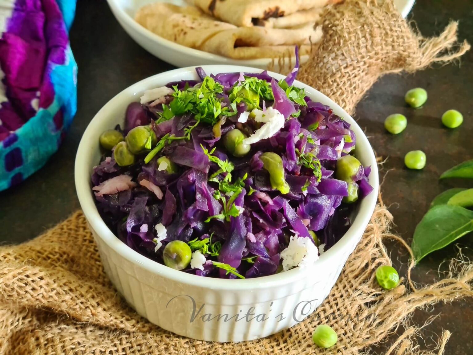 Purple Cabbage and Peas Poriyal| Cabbage & Peas stir-fry - Vanita's Corner