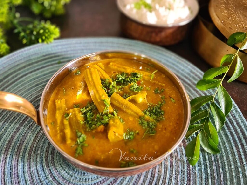 Shevgyachya Shenganchi Aamti | Oil-free Maharashtrian Drumstick Dal ...