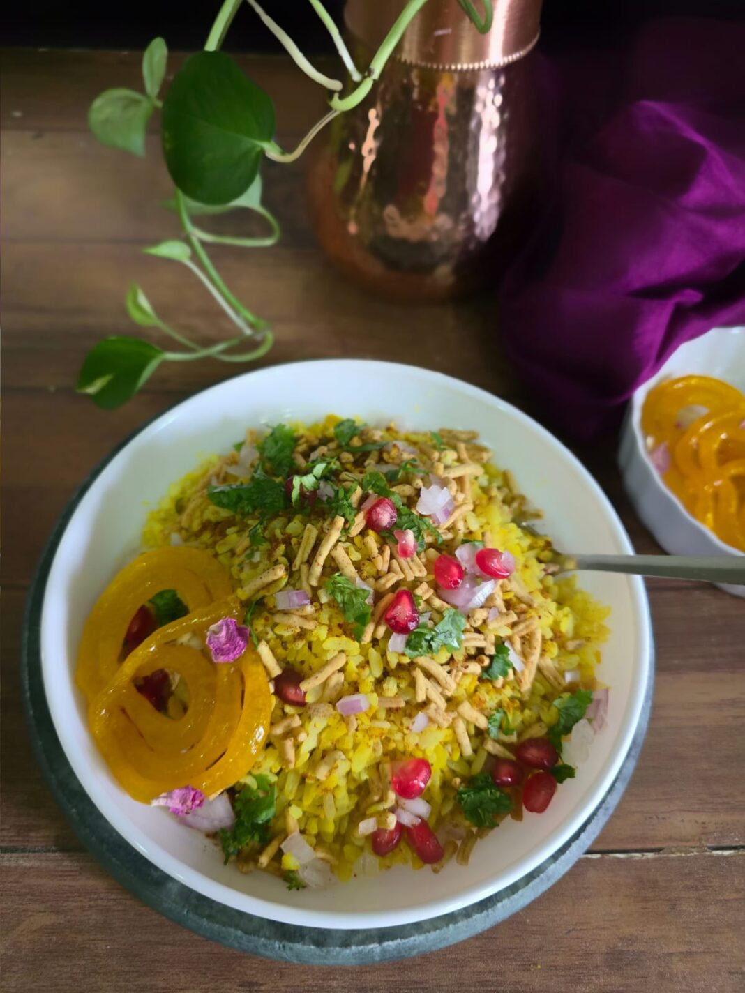Indori Poha | Steamed Poha with Jeeravan Masala - Vanita's Corner